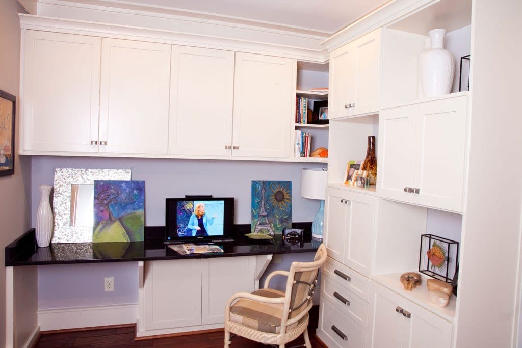 Custom Home Offices | Office Built-in Design | Closet Factory