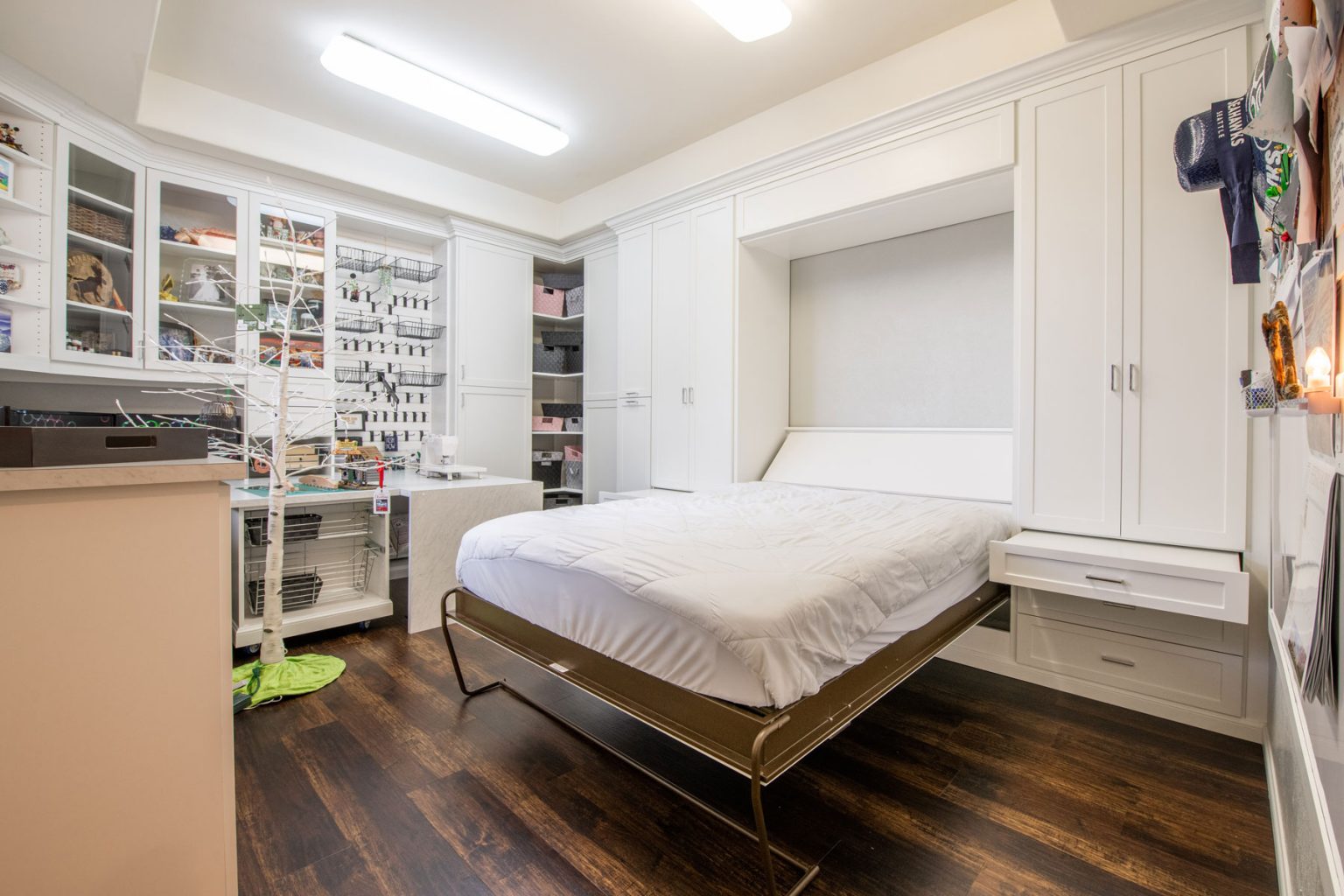 Custom Craft Room Organization and Built-ins | Closet Factory