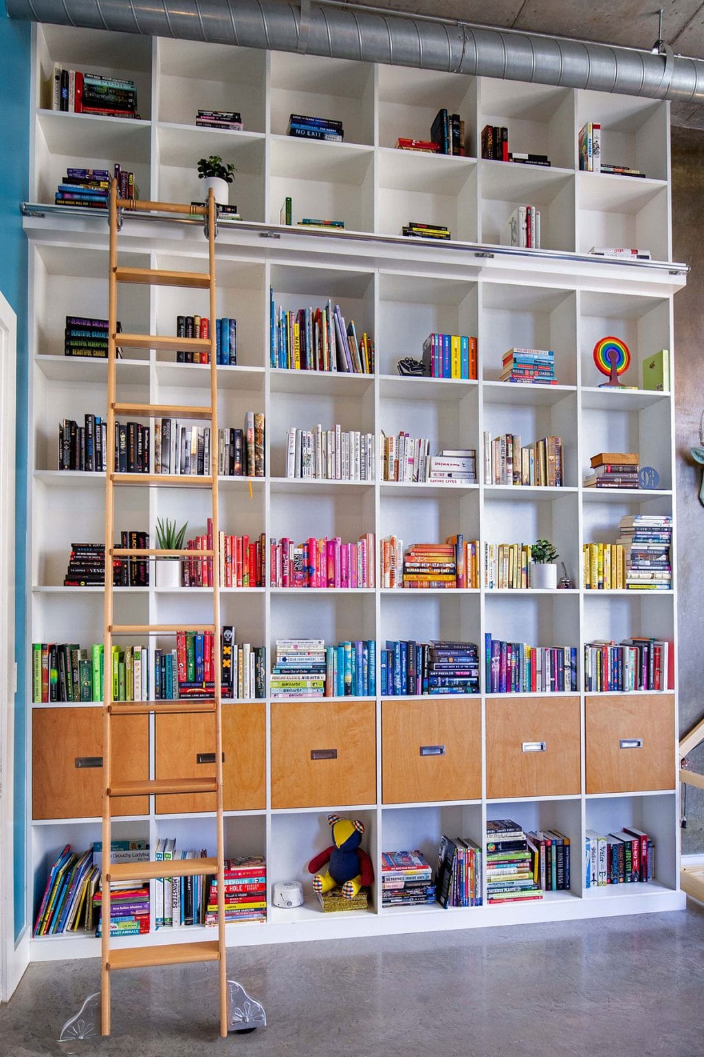 Wall Units | Custom Design and Installation | Closet Factory